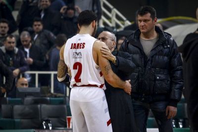 Ωραίες στιγμές με Θανάση και Τζέιμς στο ΟΑΚΑ (pics) | NewsPAO