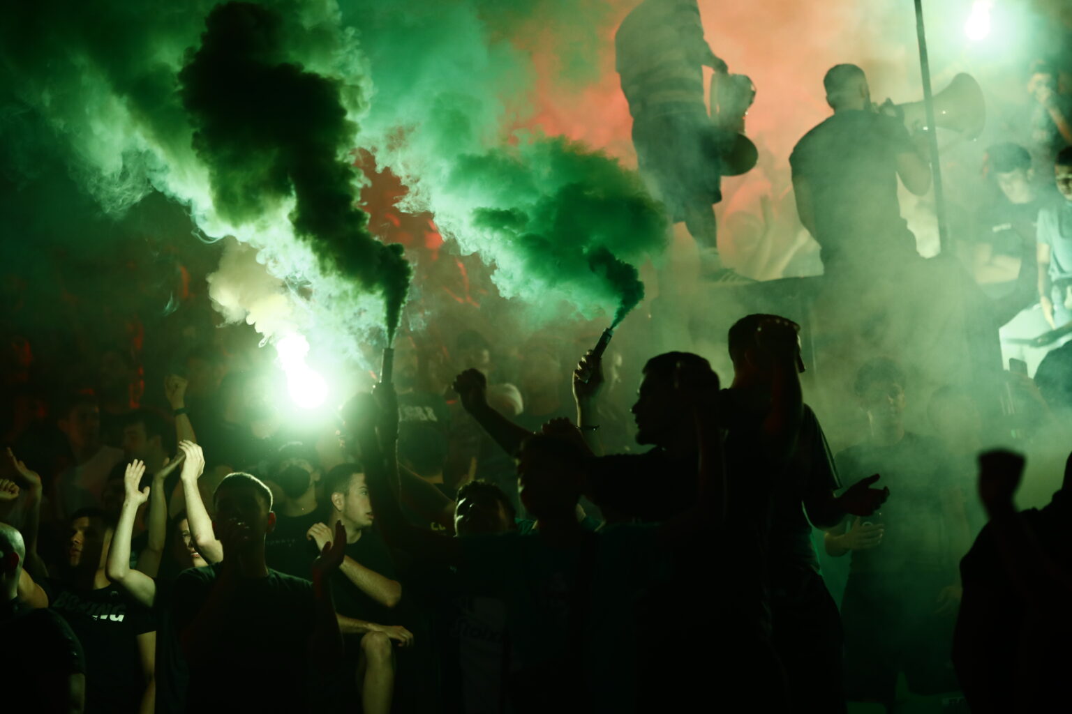Θύρα 13: Αιχμηρή ανάρτηση κατά Λιόλιου και ΝΔ (pic) | ΠΑΟ νέα και Ειδήσεις